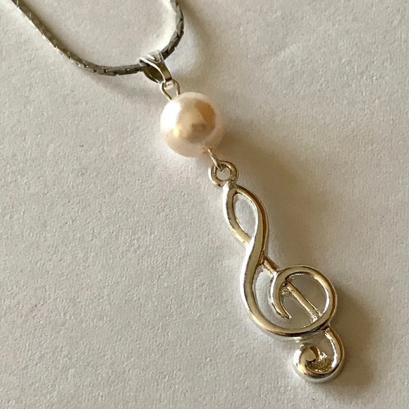 Jewelry | Silver Music Clef Note Pearl Necklace 18 | Poshmark